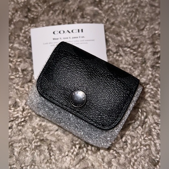 Coach | Accessories | Nwt Coach Signature Canvas Large Airpod Pro ...